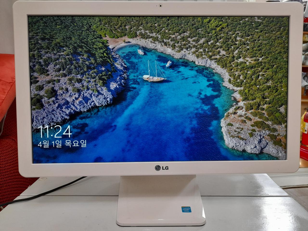 LG 올인원 PC ( LG22V24 ) | 헬로마켓