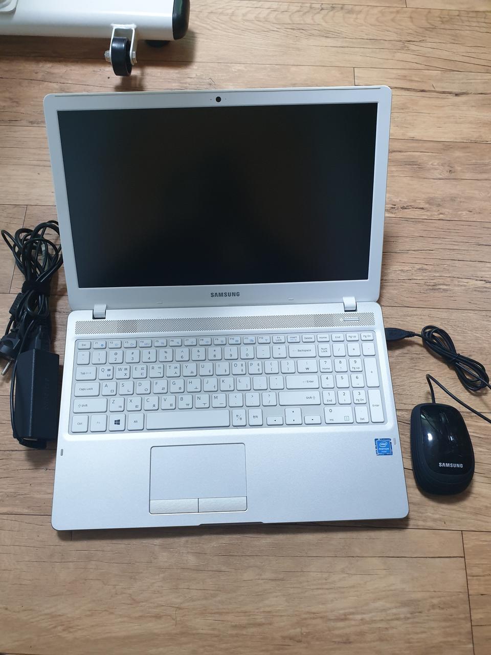 삼성노트북 NT500R5H-k23W | 헬로마켓