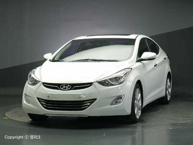 현대 아반떼 MD M16 GDi 프리미어 | 세컨웨어