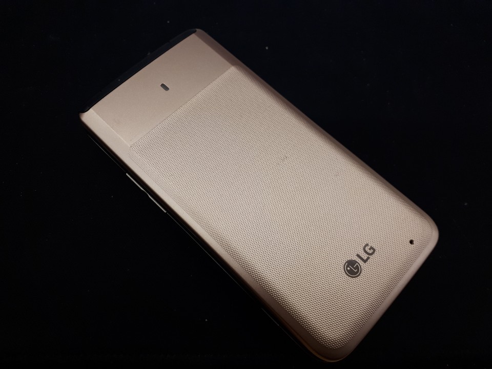 Y110S / LG스마트폴더 골드색상 판매합니다. | 세컨웨어