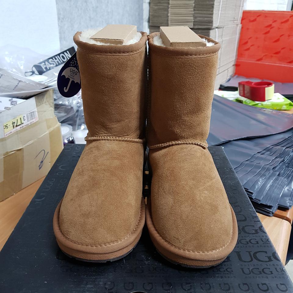 호주UGG양털부츠 230-235 팜 (새 것) | 헬로마켓