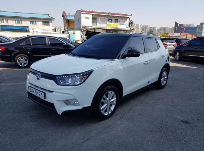 쌍용 티볼리 5인승 가솔린 1.6 2WD VX | 헬로마켓