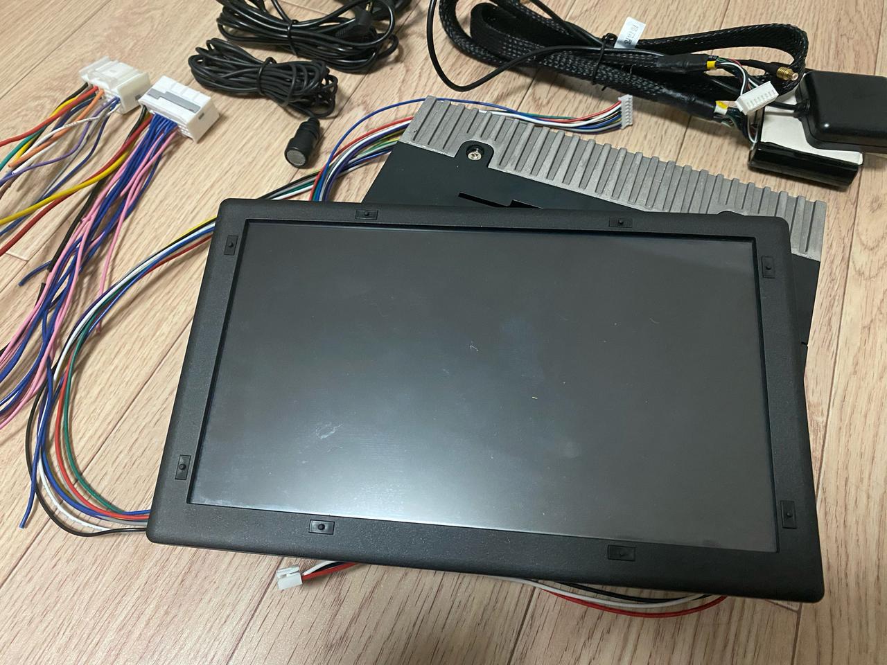 제이와이커스텀 JY-N3000 네비 | 세컨웨어(헬로마켓)