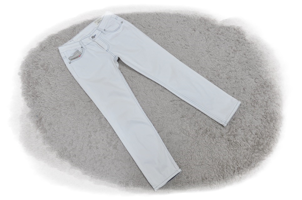 택포(26) 디젤 여성 화이트진 | 헬로마켓