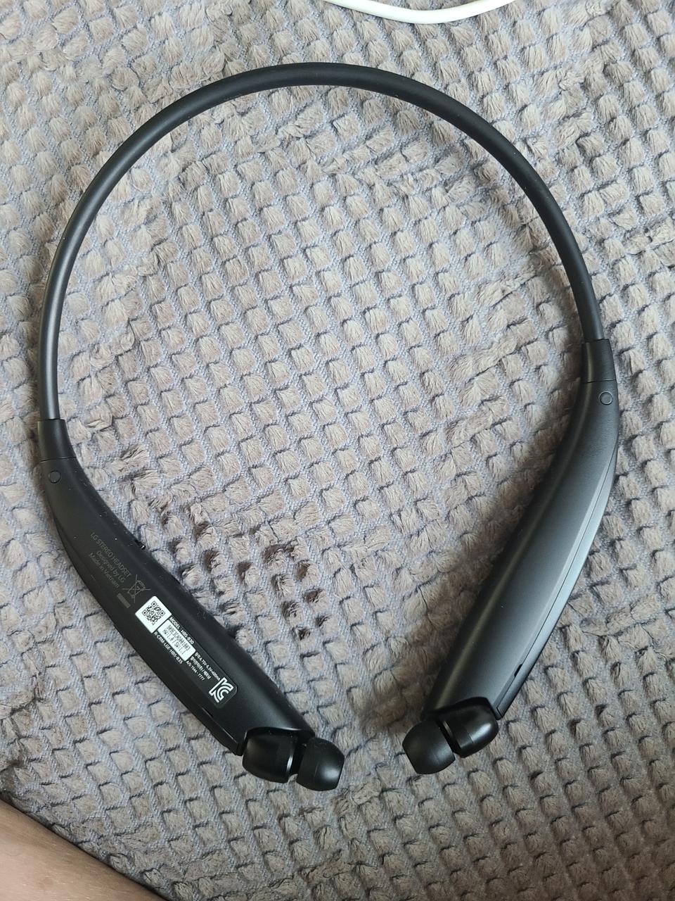 lg 블루투스 이어폰 hbs-830 | 헬로마켓