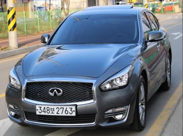 인피니티 Q70 3.7 | 헬로마켓