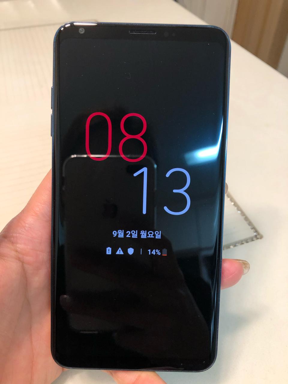 V30 64기가 | 헬로마켓