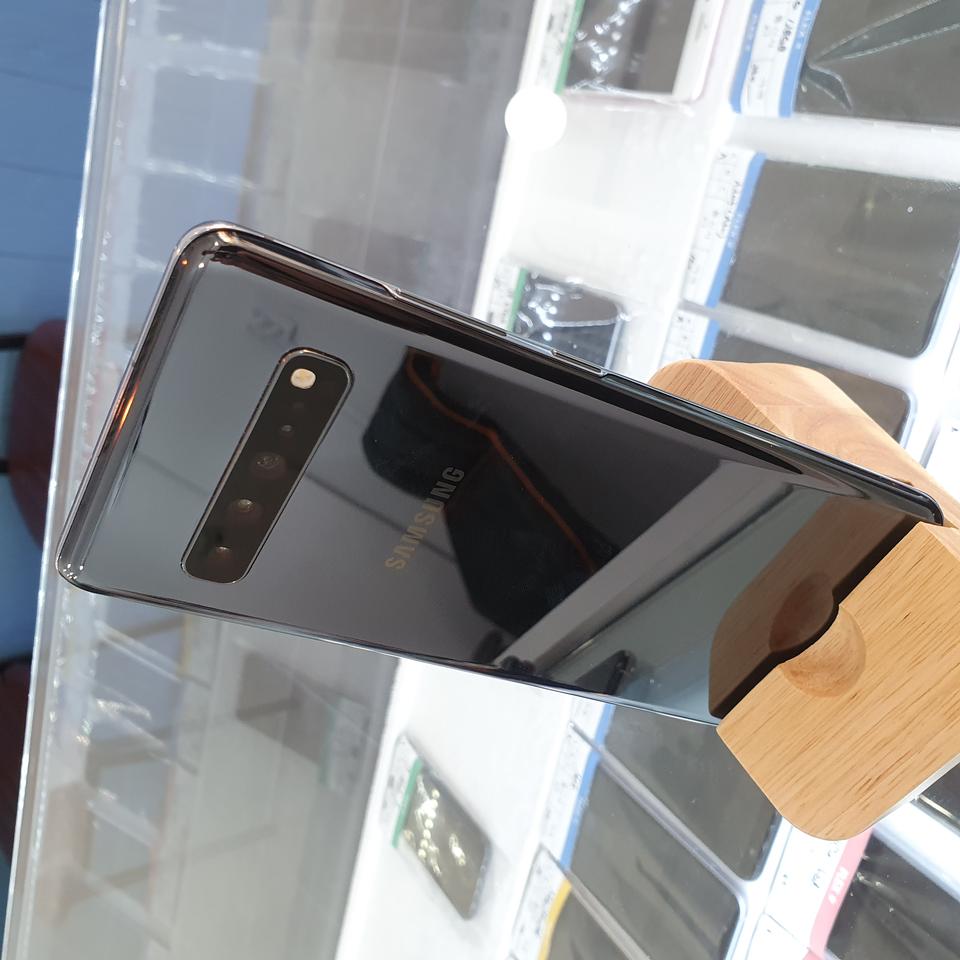 갤럭시S10 5G 512GB A급 블랙색상 판매합니다!! | 헬로마켓