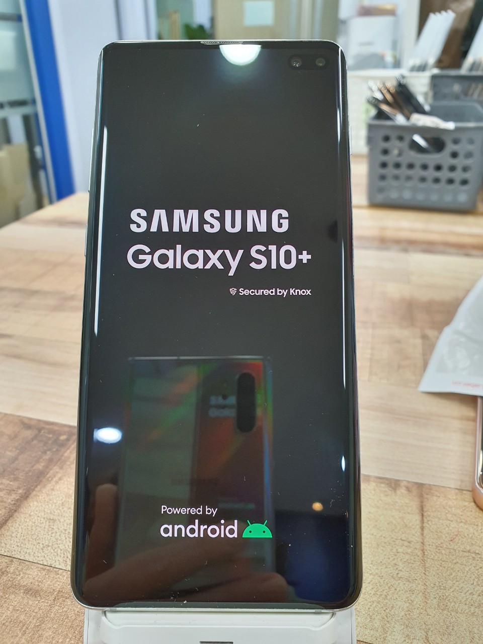 갤럭시S10 플러스 프리즘화이트 128G 상태s_17011 | 헬로마켓