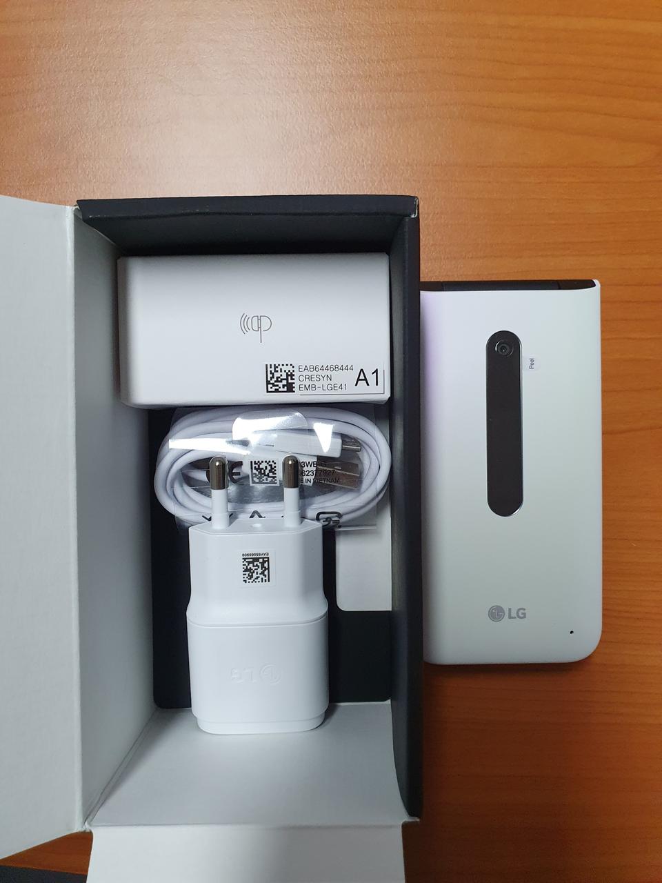 Lg폴더폰 Y120 풀박스 새상품 엘지y120폴더폰 | 헬로마켓