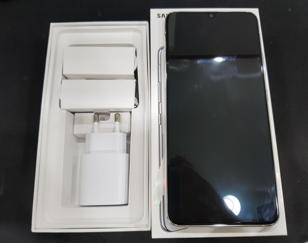 대전 풀박스 갤럭시 A90 128G 화이트 판매합니다 | 헬로마켓