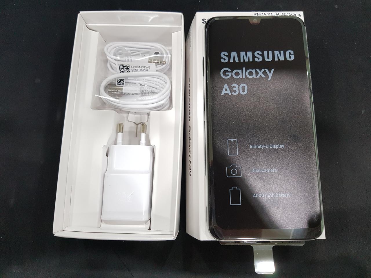 대전 미사용 풀박스 A30 32G 화이트 판매합니다 | 헬로마켓