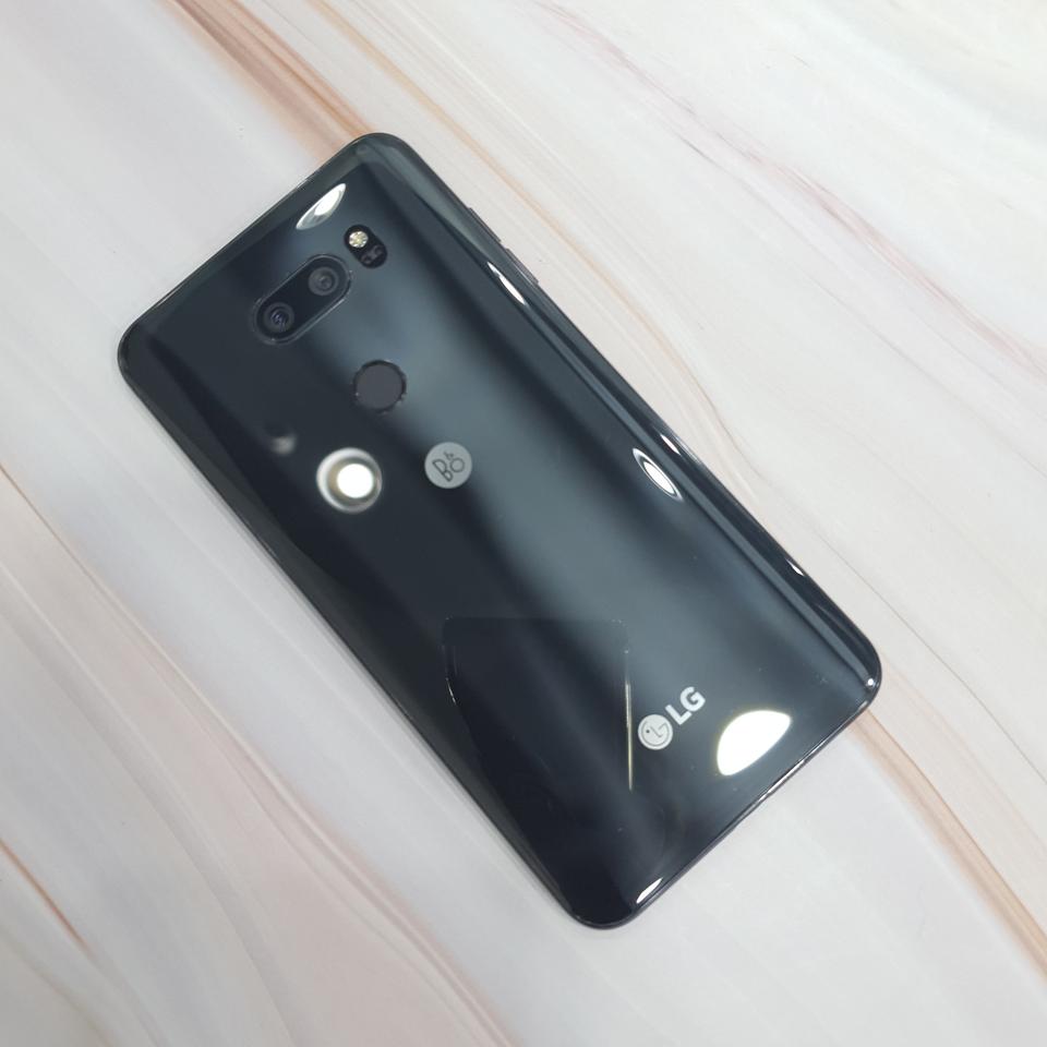 LGV30 64기가 블랙 A급 저렴합니다. | 헬로마켓