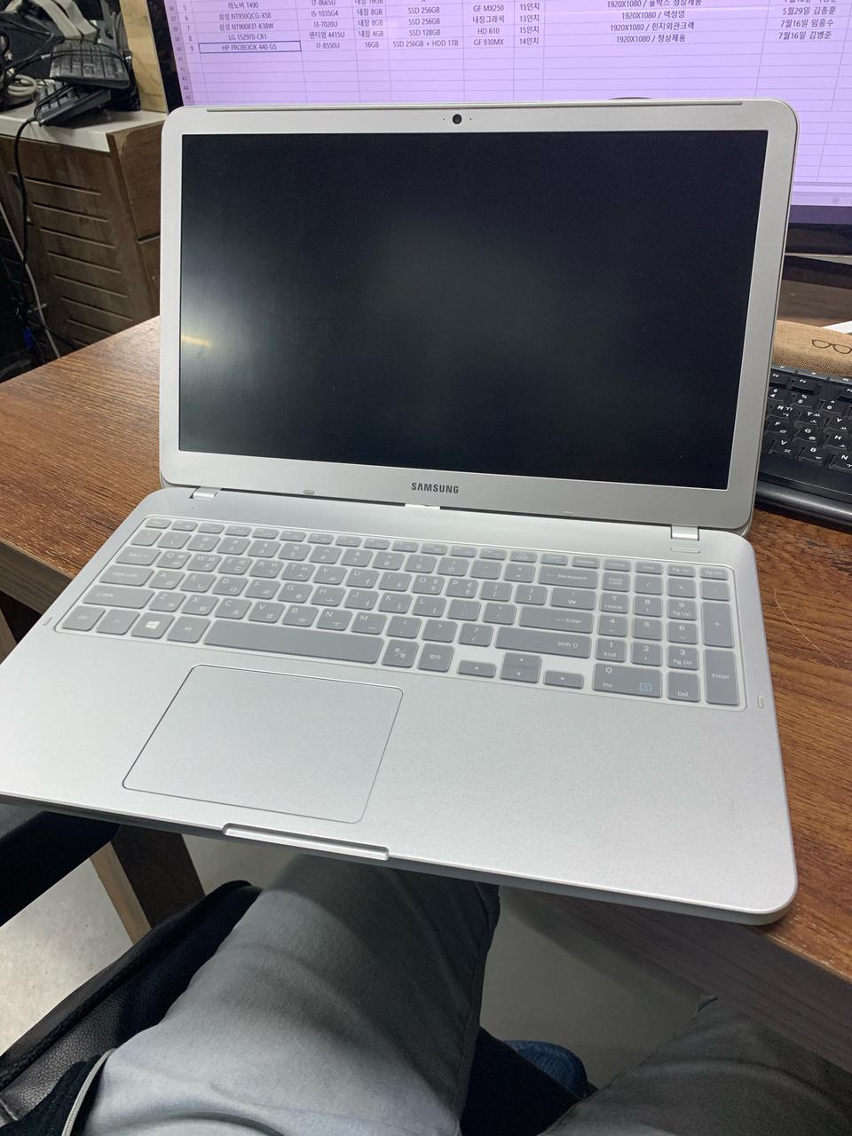 NT550XAA-K28T 삼성 15인치 노트북 | 헬로마켓