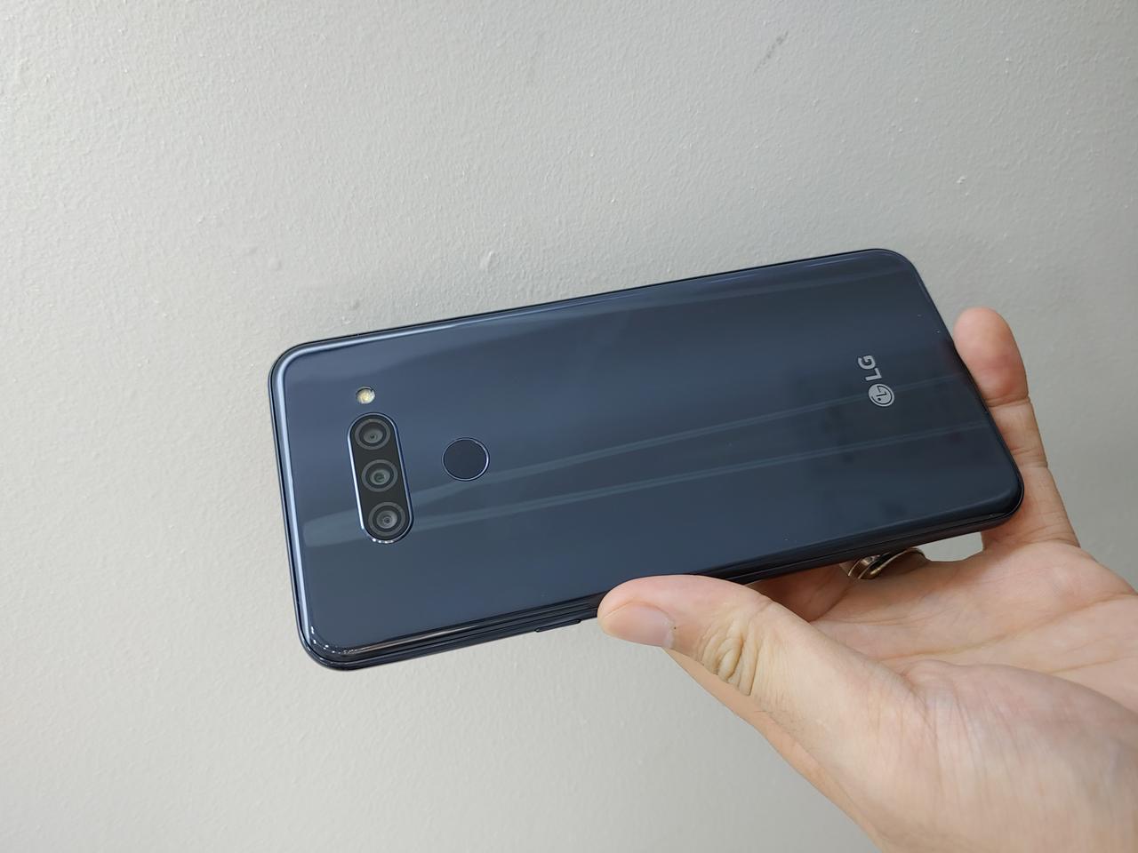 LG X6 2019 (X625) 64기가 블랙 A-급... | 헬로마켓