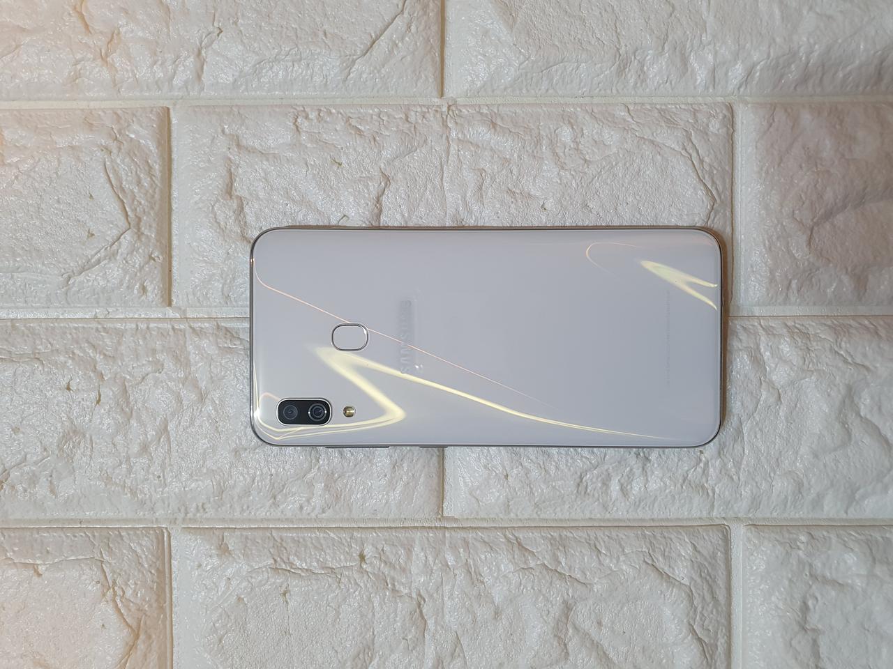 # A30 화이트 32GB A급 공기계 판매합니다 | 헬로마켓