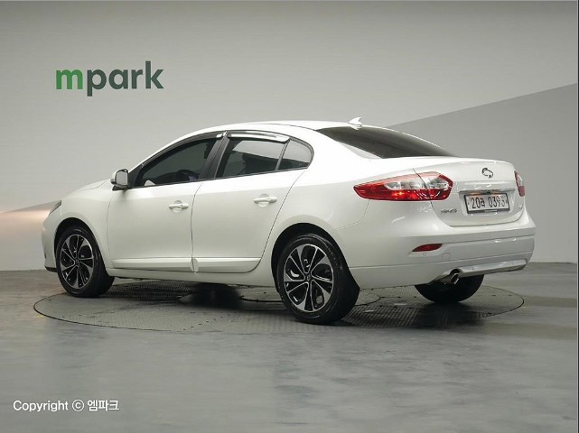 르노삼성 SM3 네오 1.6 듀얼 CVTC | 세컨웨어(헬로마켓)