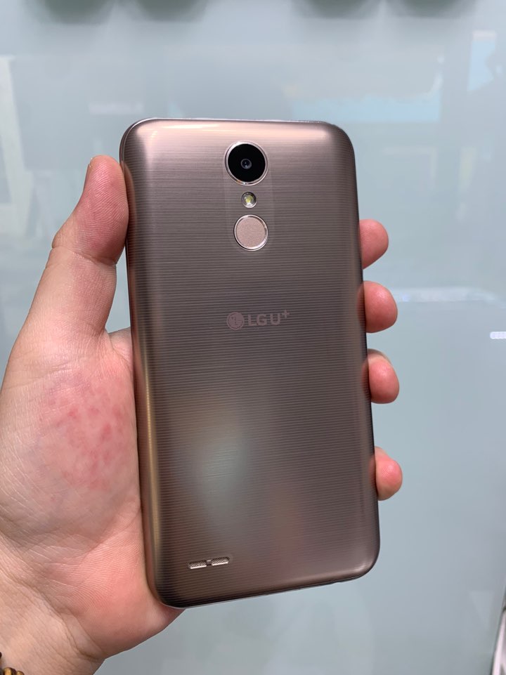 [A급] LG X400 골드 32GB 판매합니다 [6만원] | 헬로마켓