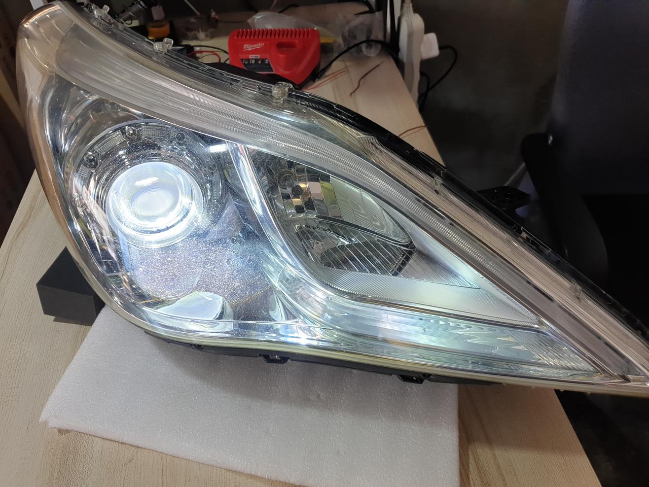 그랜저hg HID 헤드라이트 조수석 완품 15만원(운... | 헬로마켓