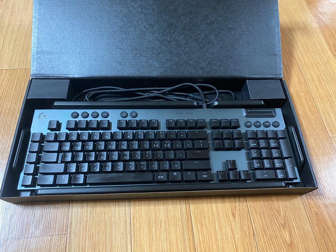 로지텍G g813 적축(리니어) 유선게이밍 키보드 판... | 헬로마켓