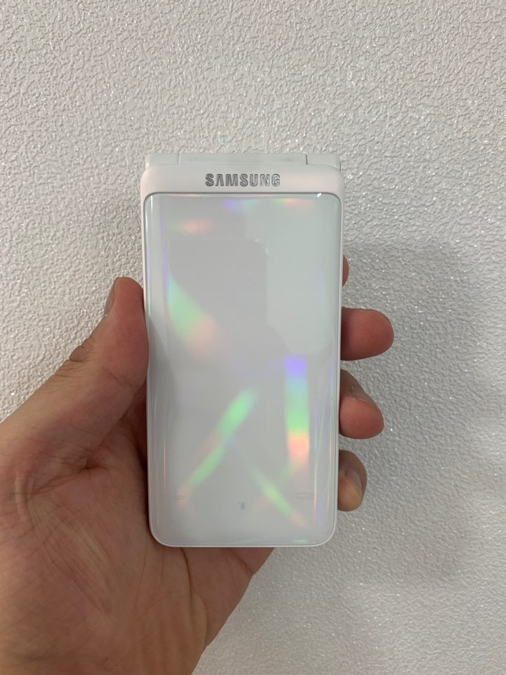 갤럭시 폴더2 32GB A급 판매합니다 (김해플렉스샵) | 세컨웨어(헬로마켓)