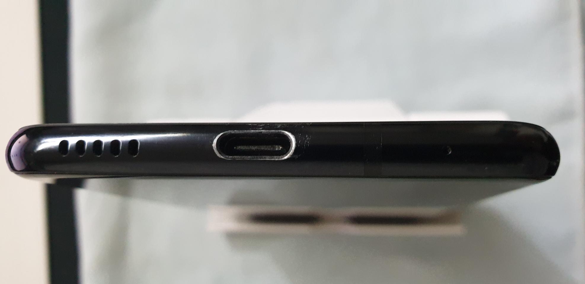 LG V30 64G 블랙 | 헬로마켓