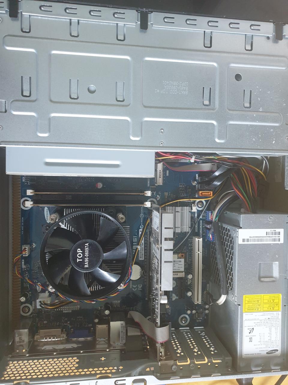 삼성 슬림본체(dm300s3b-b13r)팝니다. | 세컨웨어