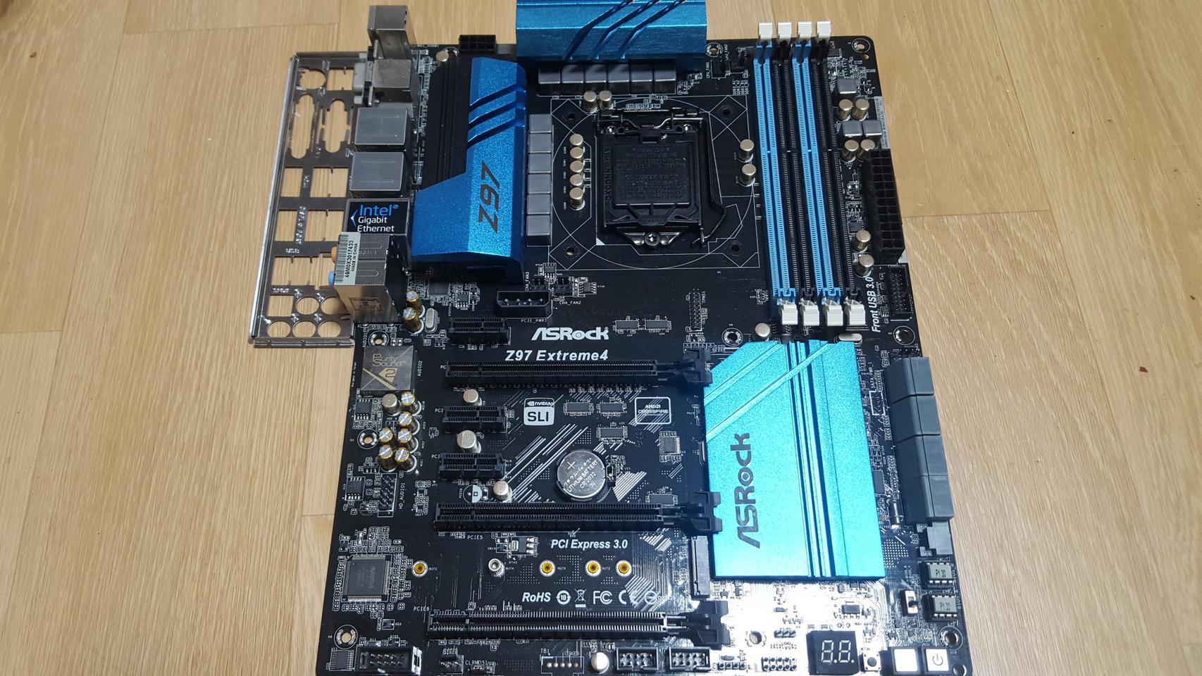 애즈락 Z97 EXTREME4 보드 판매합니다. | 헬로마켓