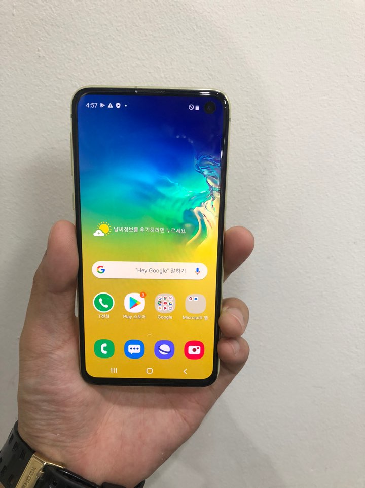 갤럭시S10E(128GB 카나리아옐로우)판매합니다 | 헬로마켓