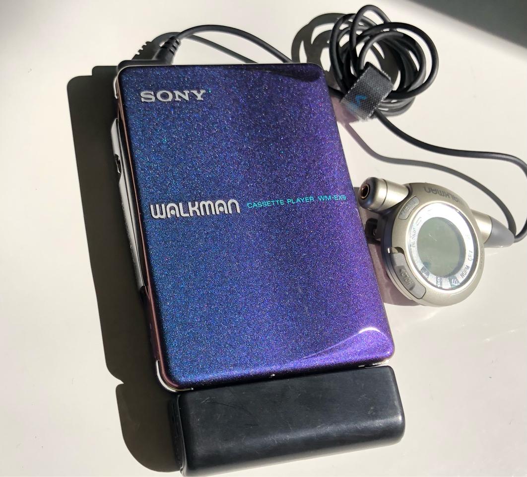소니 워크맨 wm-ex9 레인보우 퍼플 | 헬로마켓