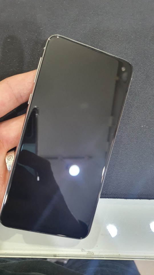 [KT] 갤럭시S10e 128G 블루 판매합니다. | 헬로마켓