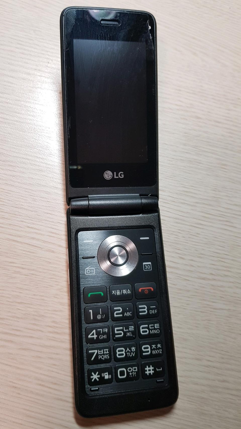 LG폴더 골드색상 LM-Y110S 폴더형 스마트폰... | 헬로마켓