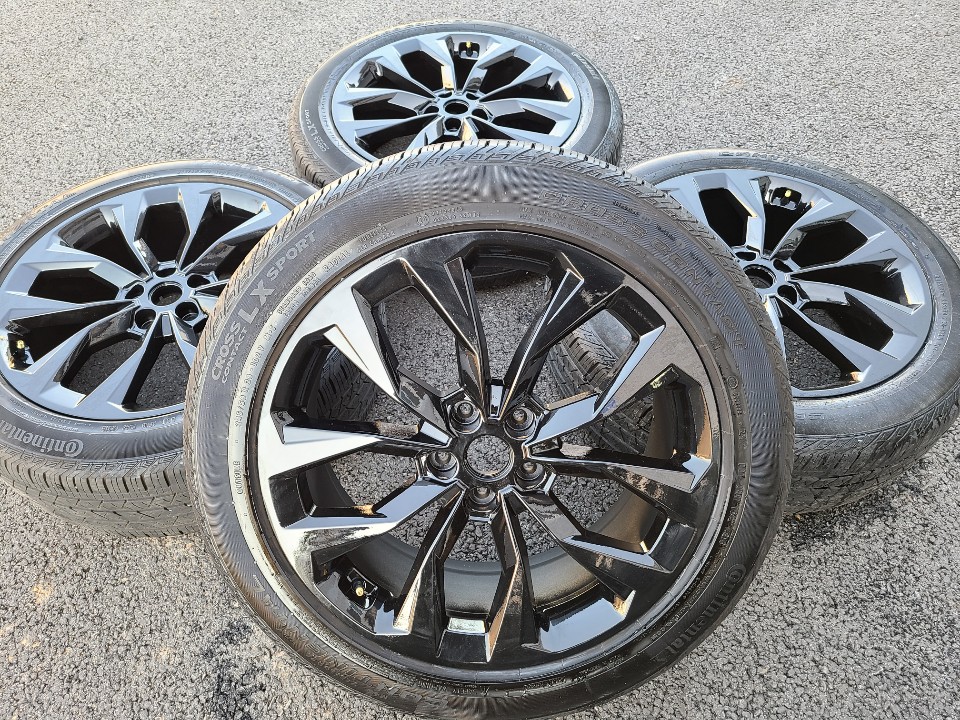 쏘렌토MQ4 20인치 휠타이어 판매합니다 | 헬로마켓