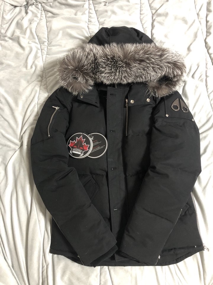 (S) 19fw 무스너클 쓰리쿼터 실버퍼 ! | 헬로마켓