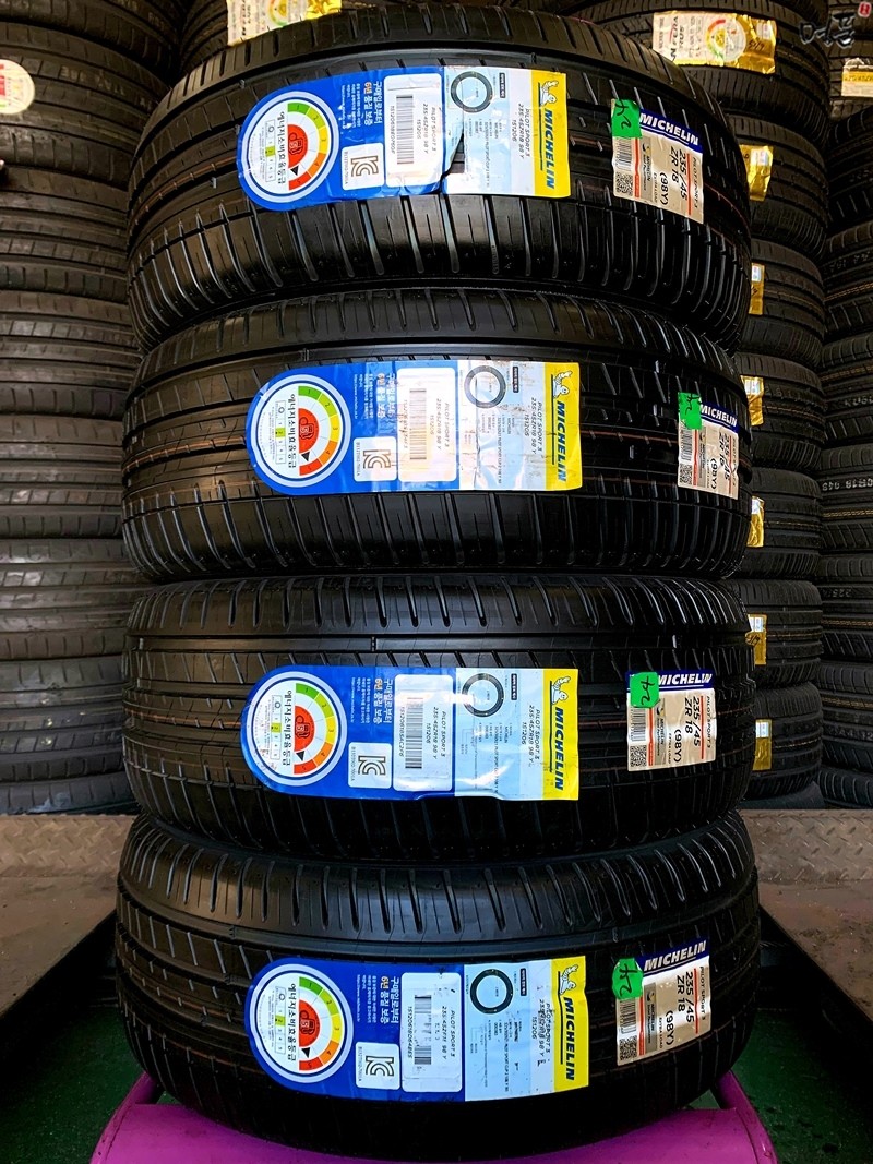 미쉐린 PILOTSPORT3 235 45ZR 18 9... | 헬로마켓