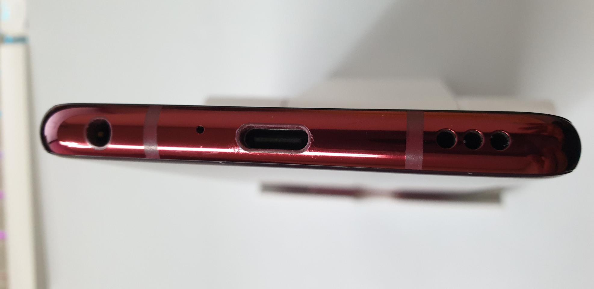 LG V40 V409 128G 레드 S급 싸게 팝... | 헬로마켓