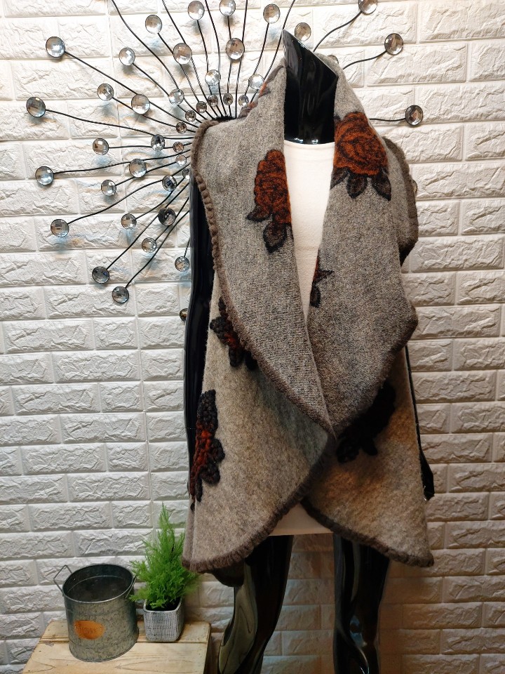 정품) Asanee 장미꽃무늬 포인트 울 오픈 롱조끼 | 헬로마켓