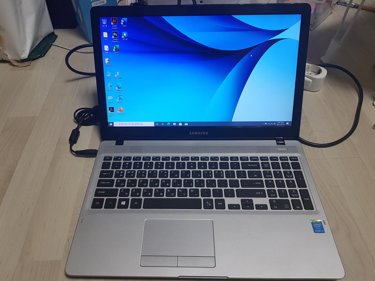 삼성노트북5 NT500R5H 팬티엄노트북팝니다 | 세컨웨어(헬로마켓)