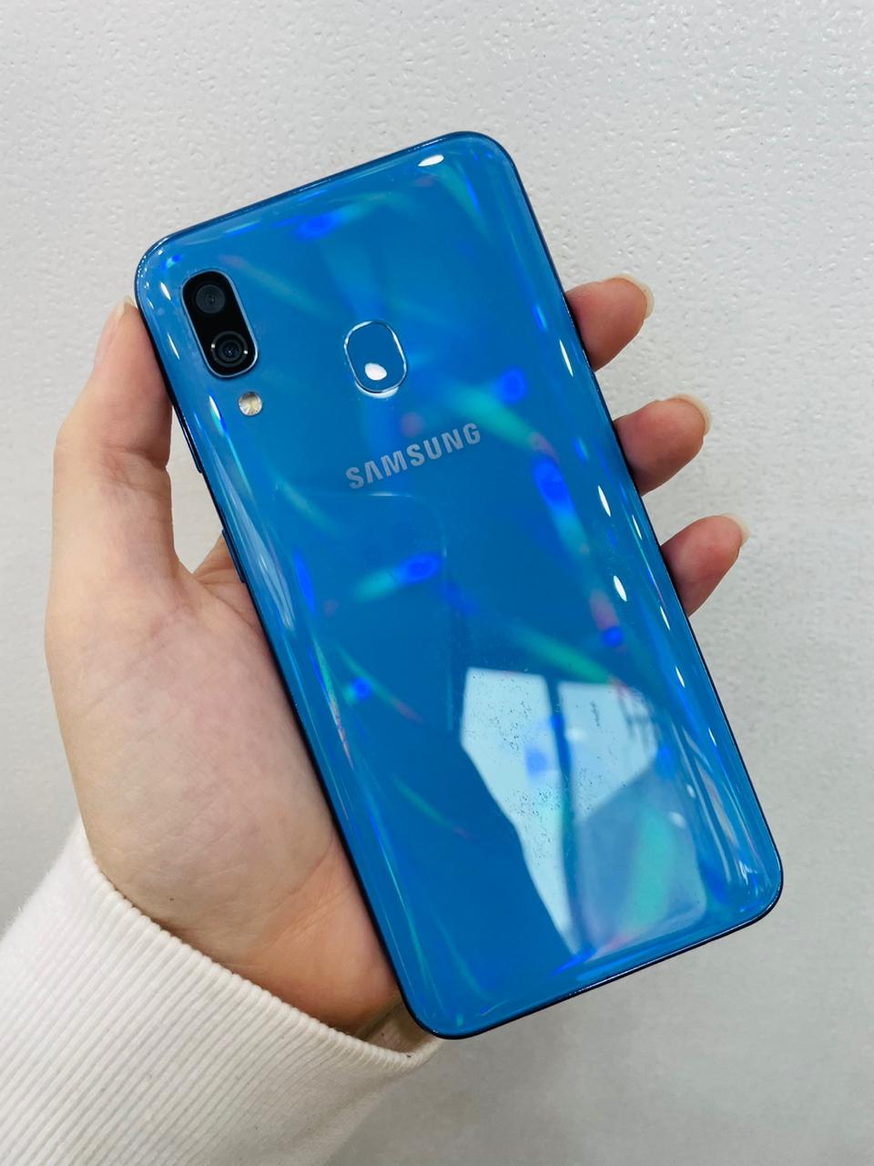 갤럭시 A40 SK 블루 64GB 판매합니다 | 세컨웨어(헬로마켓)