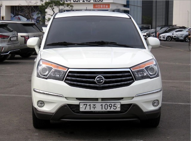 쌍용 코란도 투리스모 11인승 디젤 2.0 4WD GT | 헬로마켓