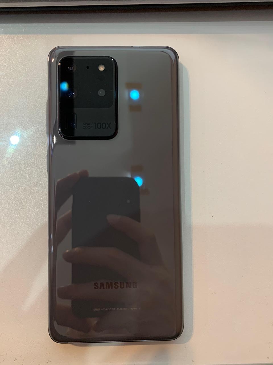 갤럭시S20울트라 그레이 256G ss급 64만 급매... | 세컨웨어(헬로마켓)