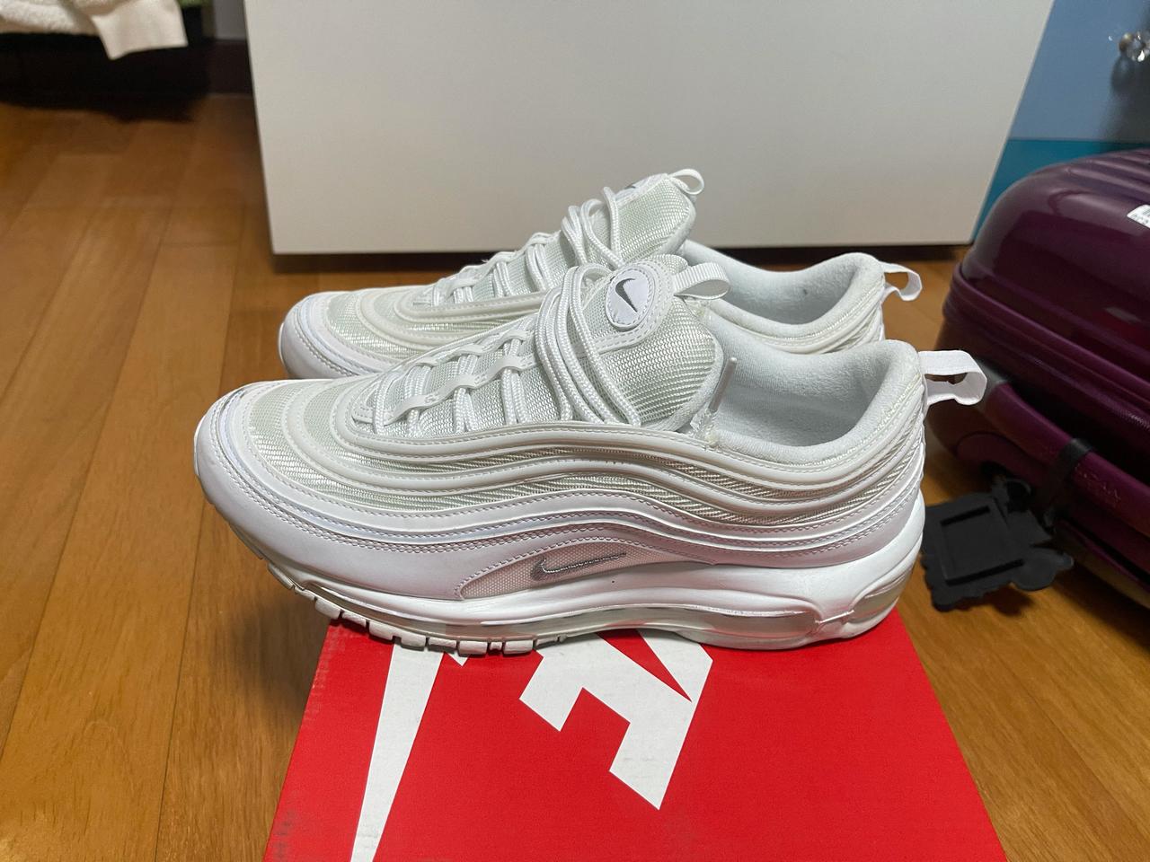 나이키 에어맥스97 흰색 275mm 팝니다 | 헬로마켓