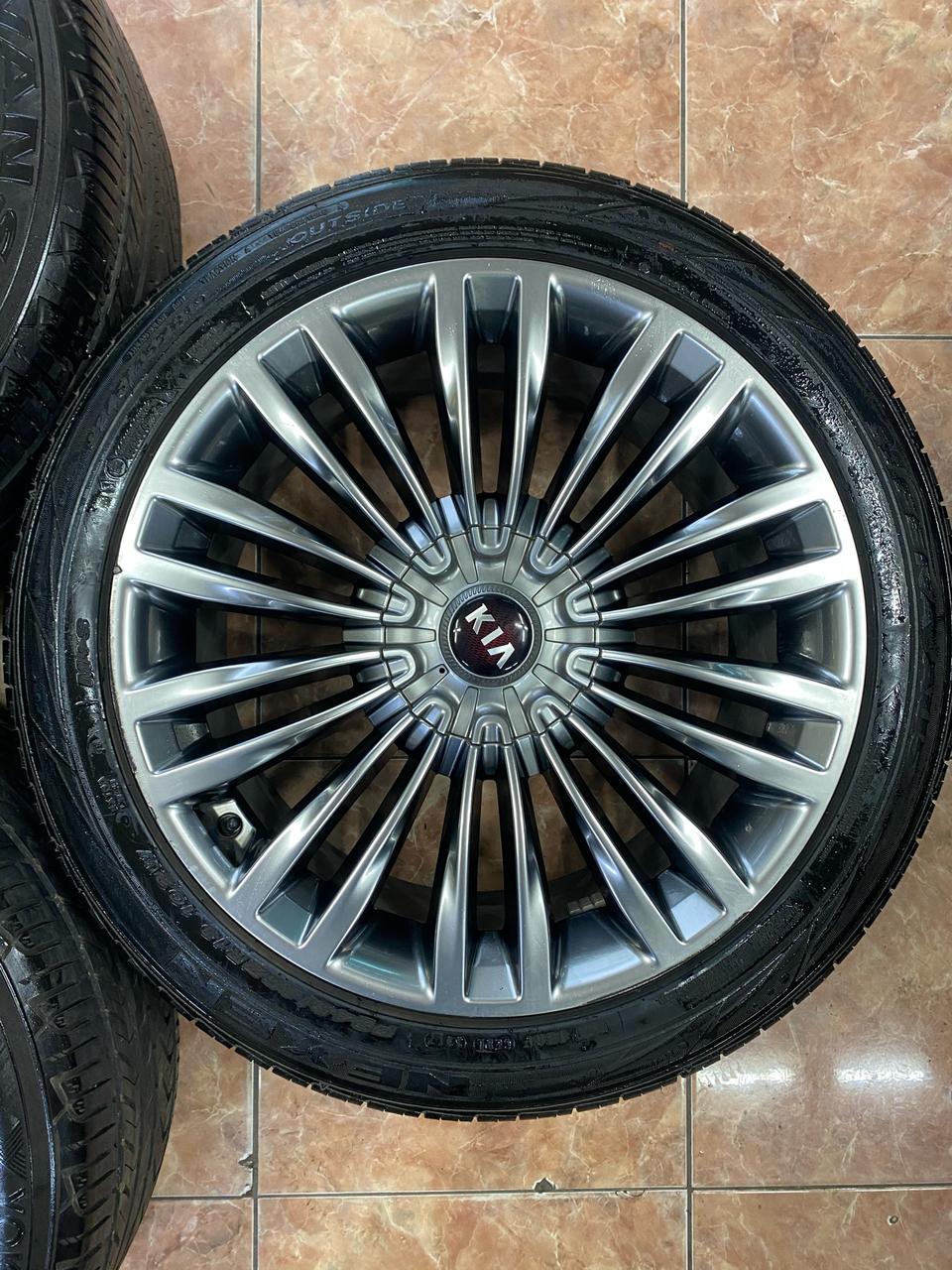 더 K9 19인치 순정휠타이어 팝니다 | 헬로마켓