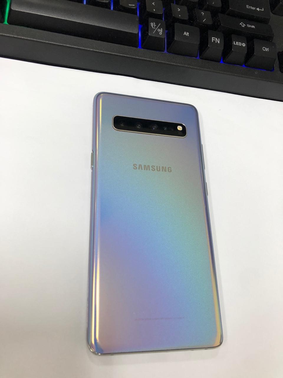 KT 갤럭시S10 5G/LTE 실버 256GB 무잔상... | 헬로마켓