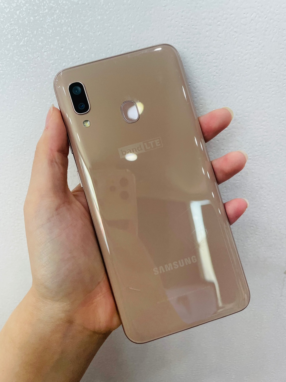 갤럭시 와이드4 SK 골드 32GB A급 판매(무상남음) | 헬로마켓