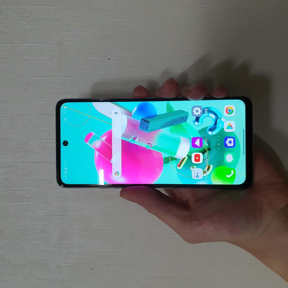 LG Q920 화이트 128GB KT A급 판매합니다 | 헬로마켓