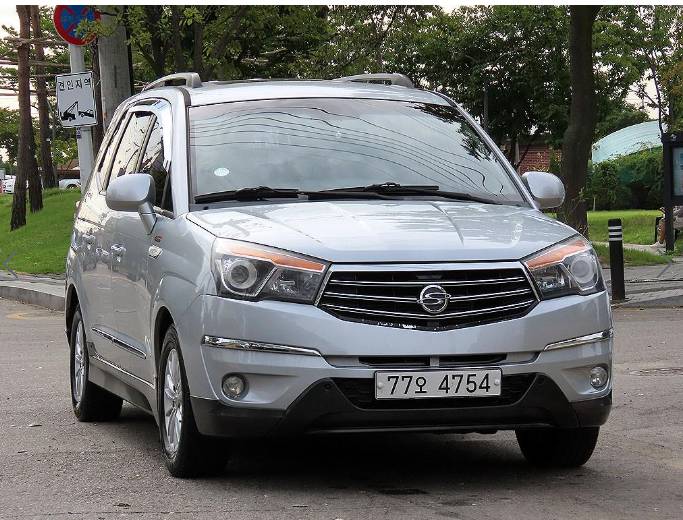 쌍용 코란도 투리스모 11인승 디젤 2.0 4WD GT | 헬로마켓