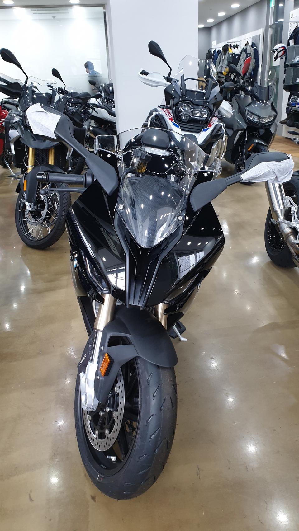 2021 s1000rr 200키로 | 헬로마켓