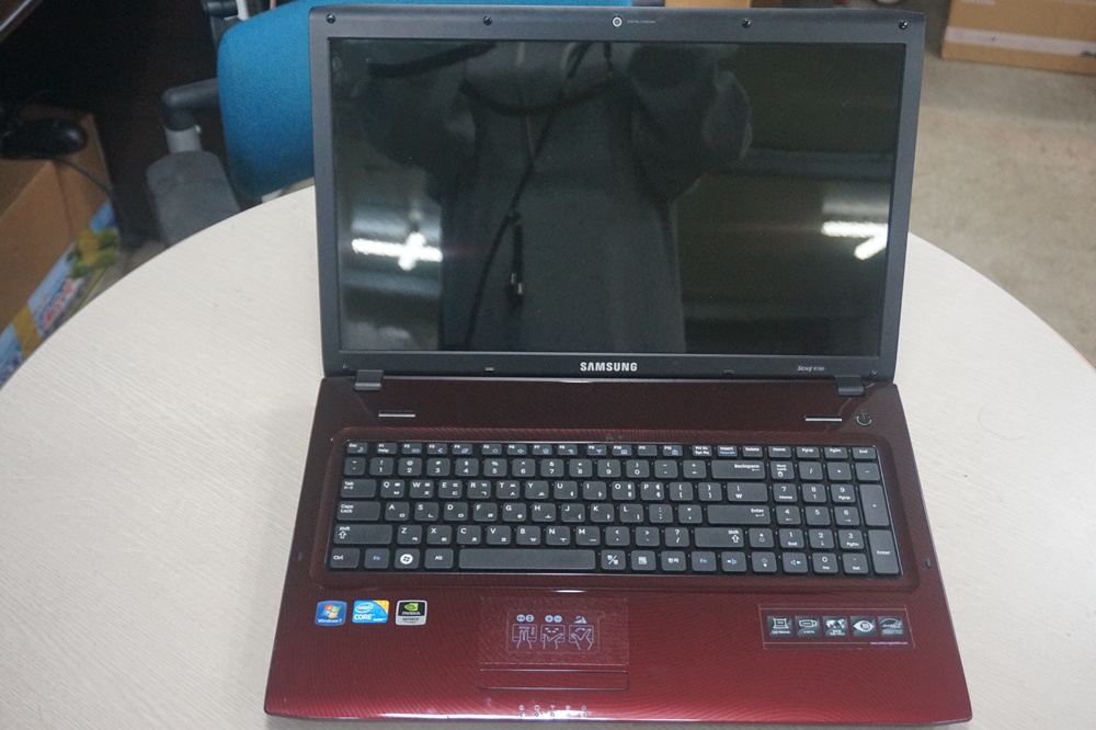 삼성 17.3인치 노트북 R780 / i7 / 4G ... | 헬로마켓