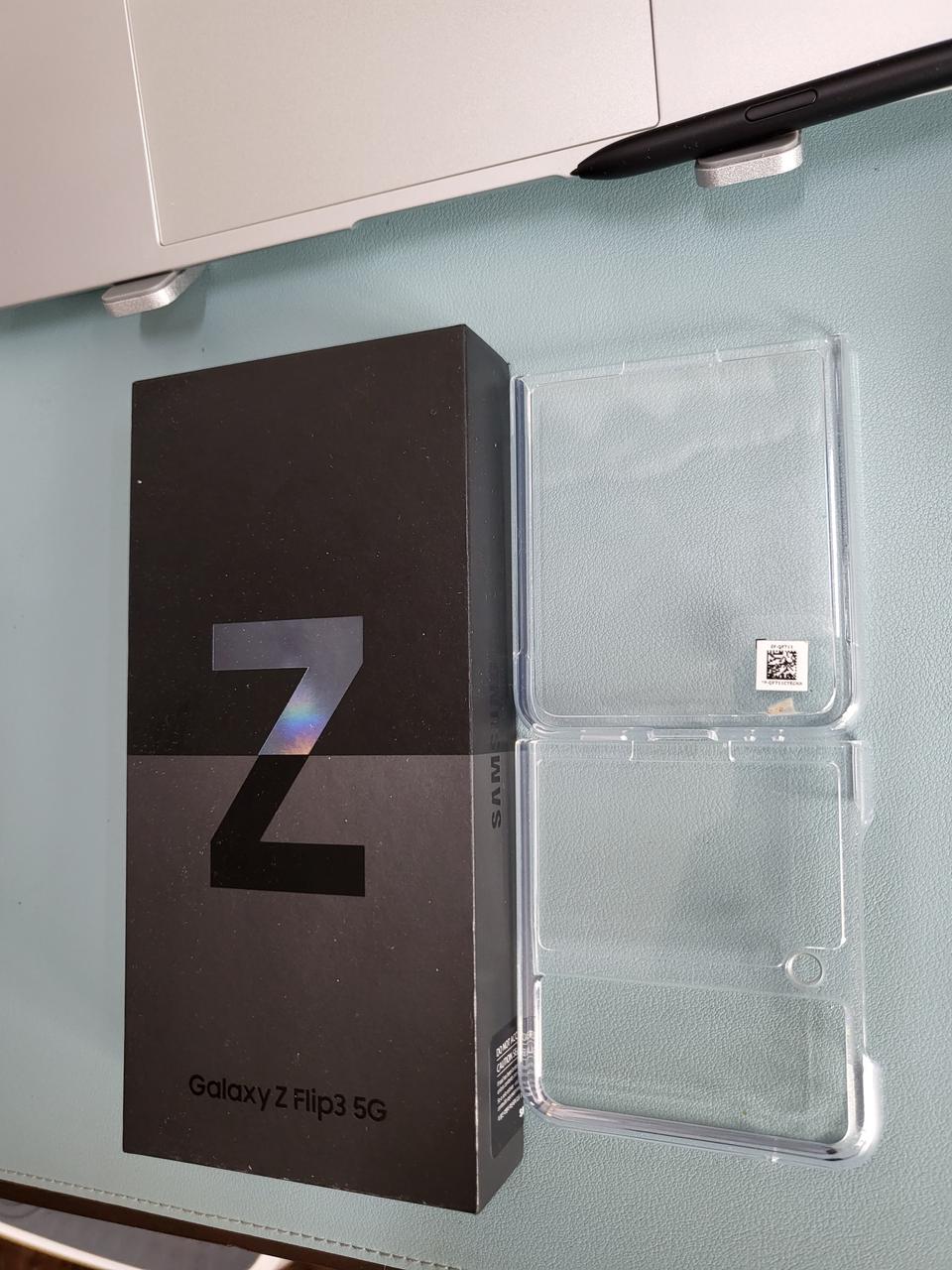 갤럭시 Z플립3 블랙 256g 초슈퍼울트라 SS급 | 헬로마켓